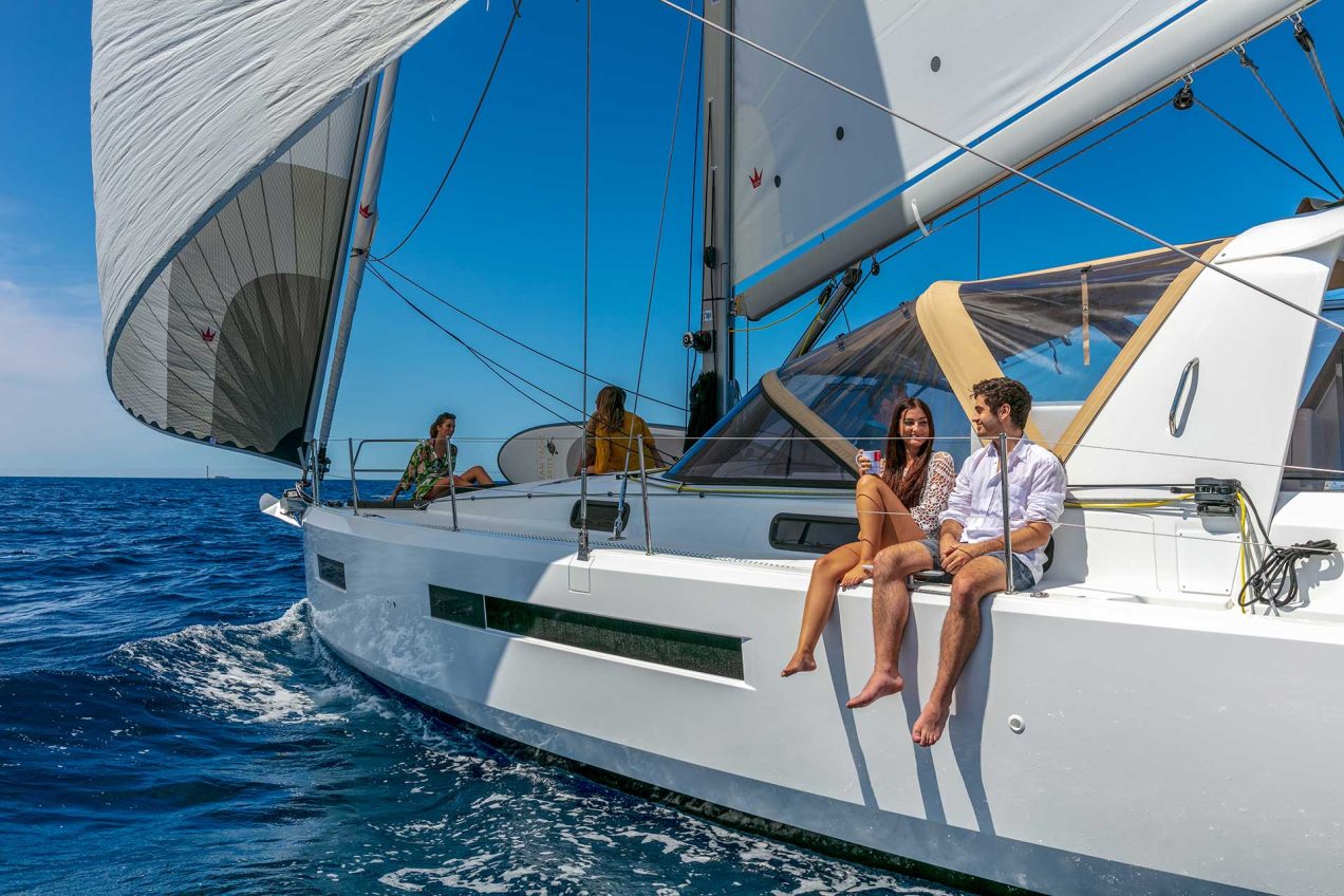 Discover social sailing & island-hopping with Dream Yacht