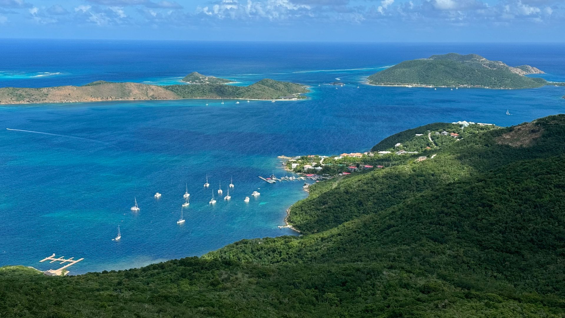 BVI in the Caribbean vs Bahamas – which is better? | Dream Yacht Worldwide